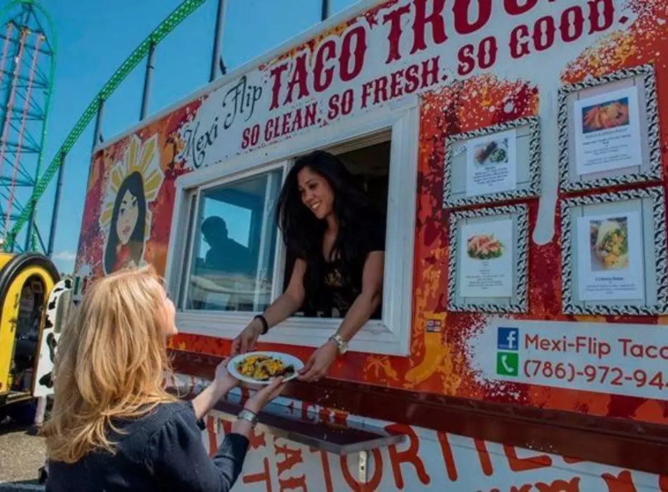 Mexi-Flip Taco Truck | Food Trucks In | Newark NJ