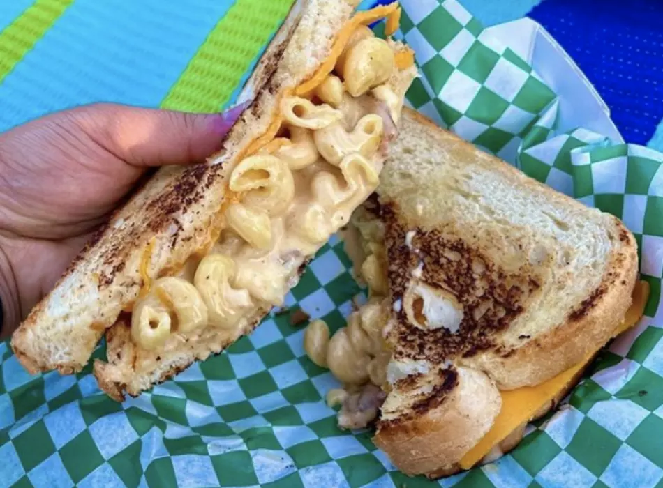 Mac N Cheese Please Mobile | Food Trucks In | Plainville MA